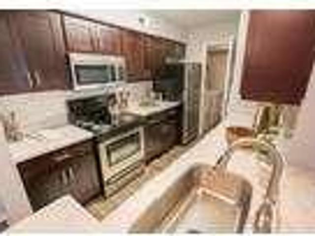 2 bedroom in Westlake OH 44145