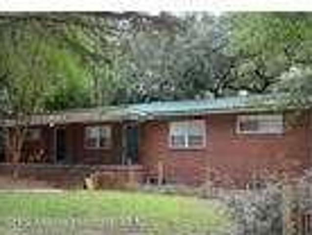 2 bedroom in Tallahassee FL 32304