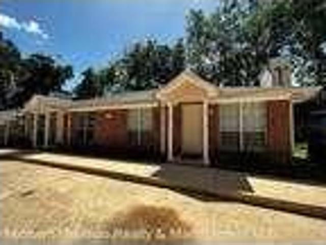 2 bedroom in Tallahassee FL 32309