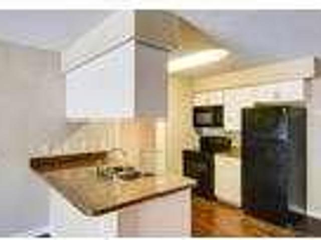 2 bedroom in Tampa FL 33615