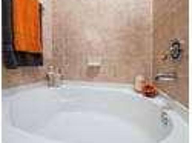 2 bedroom in Tampa FL 33619