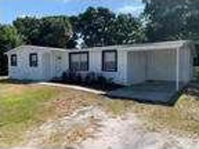 2 bedroom in Tampa Florida 33607
