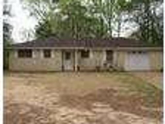 2 bedroom in Village Mills TX 77663