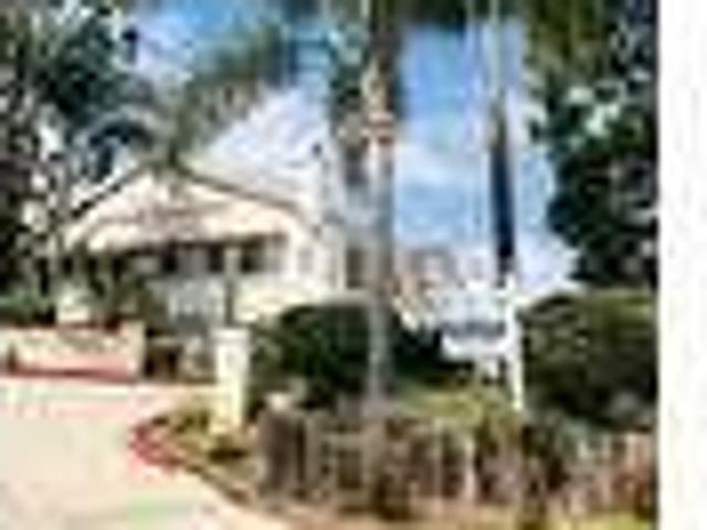 2 bedroom in Vista CA 92083