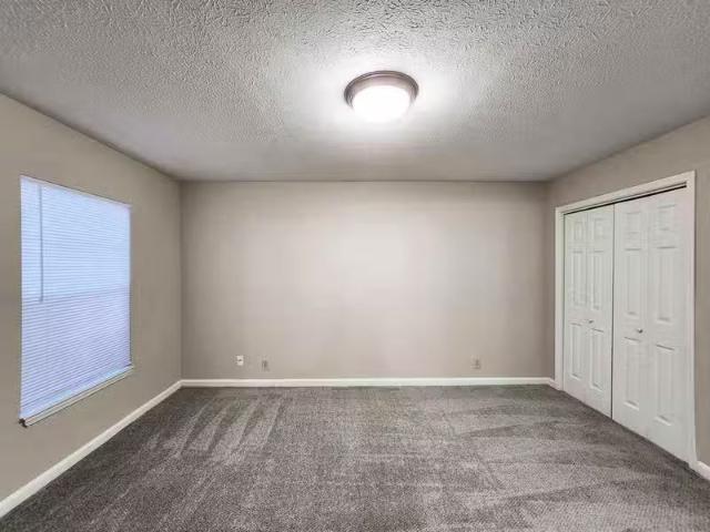 2 Bedroom Income Restrictions Portland Courtyard