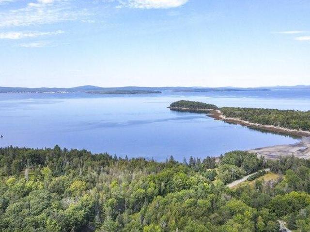 2 bedroom, Islesboro ME 04848 103127330
