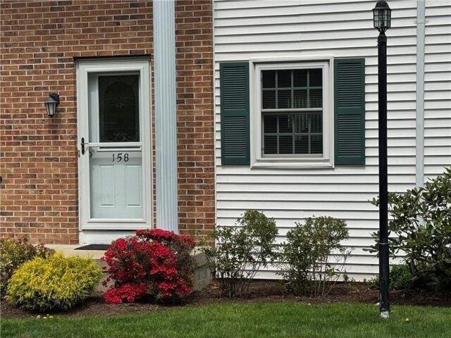 2 bedroom, Johnston RI 02919 104189693