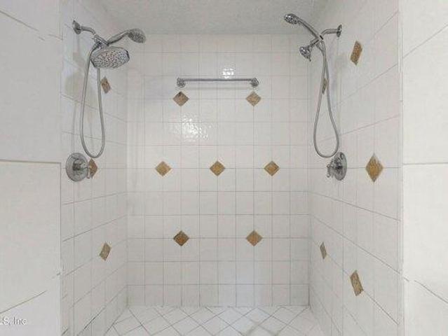 2 bedroom, Jacksonville FL 32256 88780571
