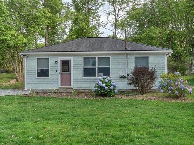 2 bedroom, Jamestown RI 02835 102708988