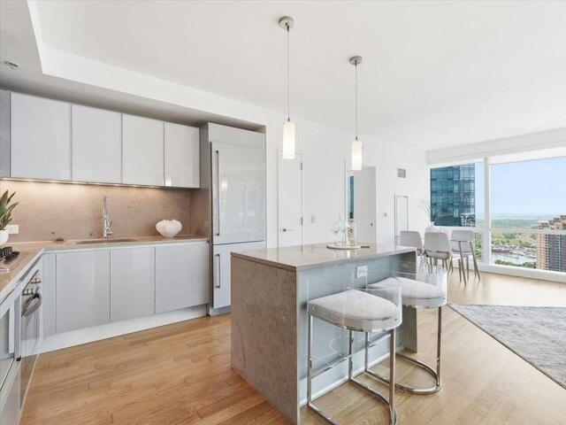 2 bedroom, Jersey City NJ 07302 104716792