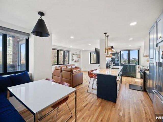 2 bedroom, Jersey City NJ 07302 104719374