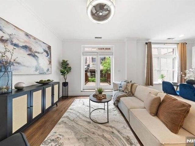 2 bedroom, Jersey City NJ 07302 102477632