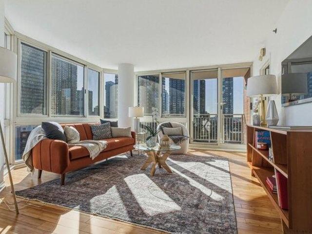 2 bedroom, Jersey City NJ 07302 102729206