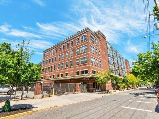 2 bedroom, Jersey City NJ 07302 103619667