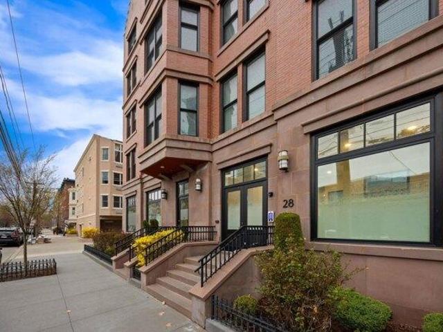 2 bedroom, Jersey City NJ 07302 LS102215870
