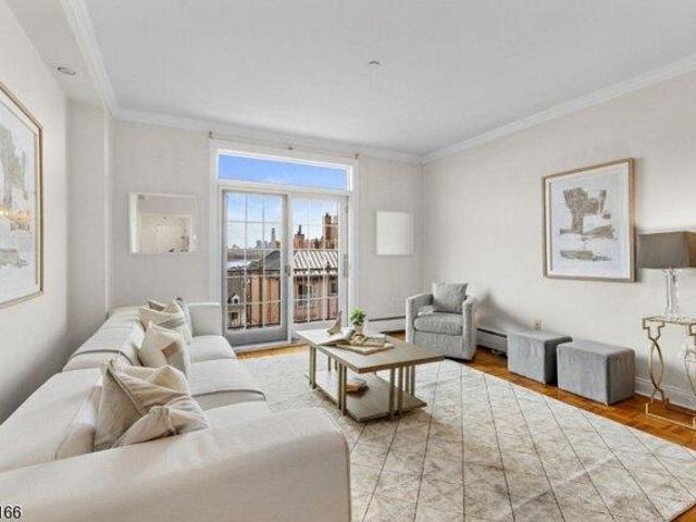 2 bedroom, Jersey City NJ 07305 104189517
