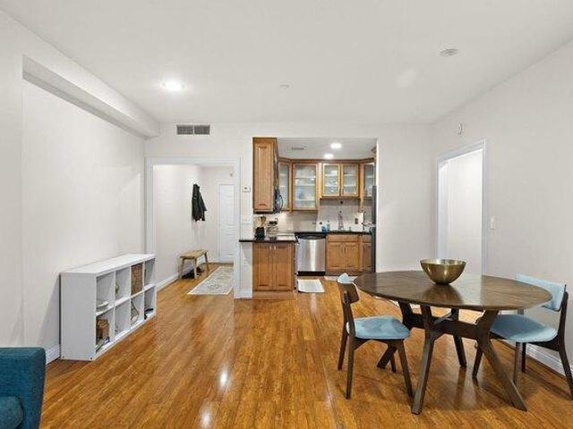 2 bedroom, Jersey City NJ 07305 102727783