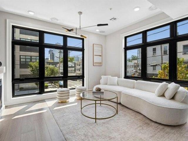 2 bedroom, Jersey City NJ 07306 104295739