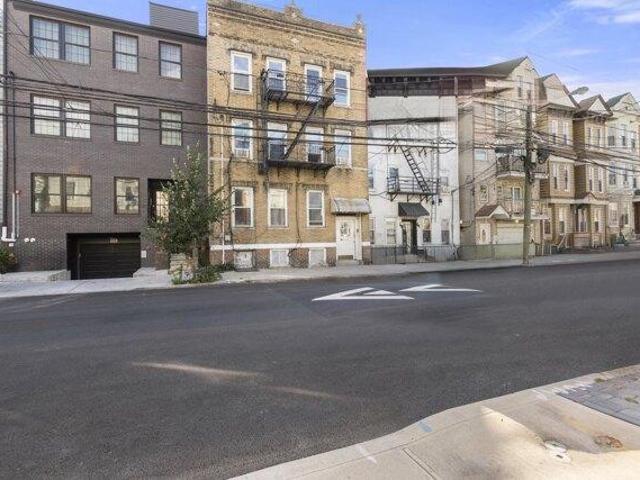 2 bedroom, Jersey City NJ 07306 104606248