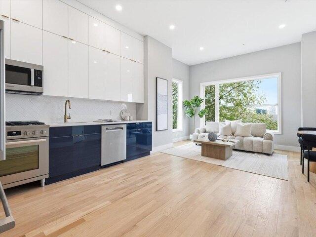 2 bedroom, Jersey City NJ 07307 104835113