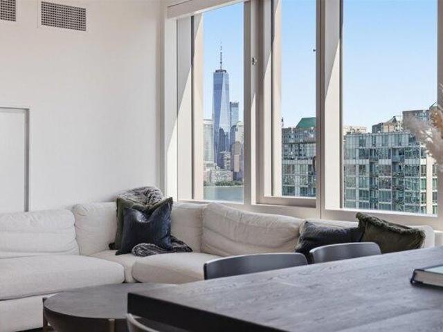 2 bedroom, Jersey City NJ 07310 103627813