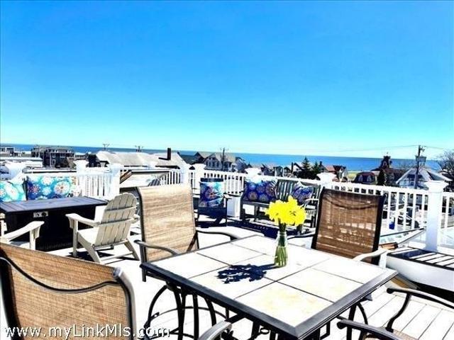 2 bedroom, Oak Bluffs MA 02557 104687510