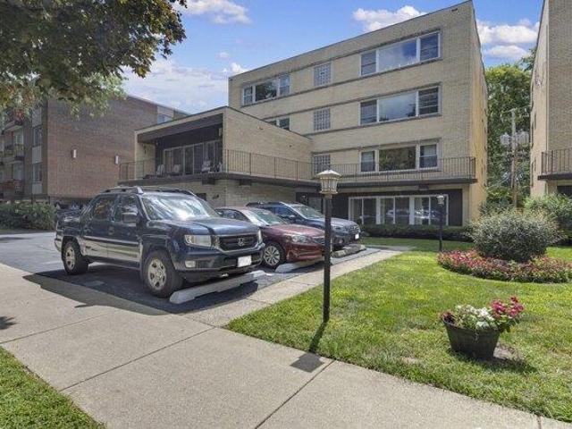 2 bedroom, Oak Park IL 60302 103500684