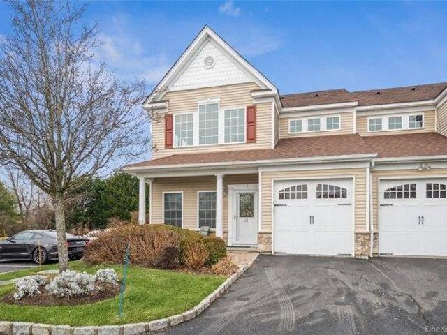 2 bedroom, Oakdale NY 11769 103601592