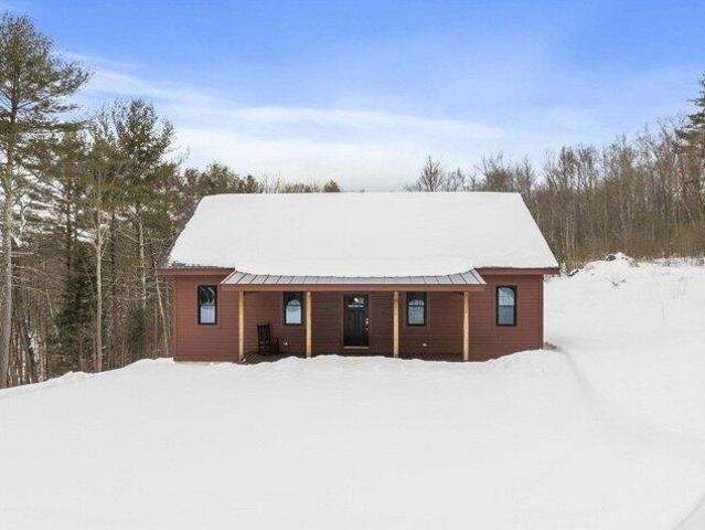 2 bedroom, Oakham MA 01068 LS102282092