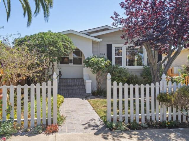 2 bedroom, Oakland CA 94605 94187177