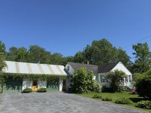 2 bedroom, Oakland ME 04963 104690862