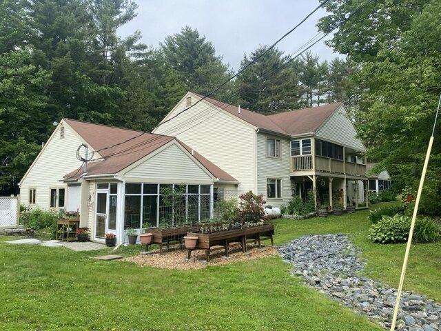 2 bedroom, Oakland ME 04963 LS102827603