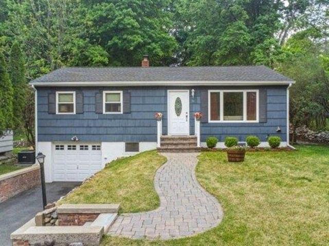 2 bedroom, Oakland NJ 07436 104410969