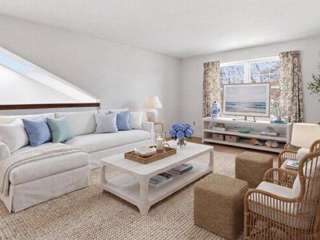 2 bedroom, Old Orchard Beach ME 04064 104566673