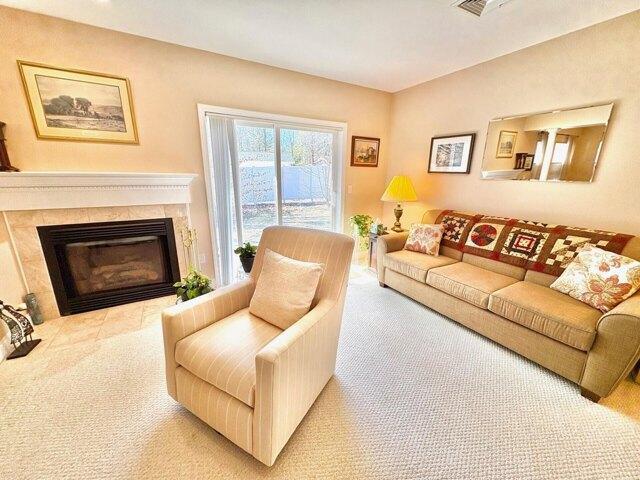 2 bedroom, Old Orchard Beach ME 04064 102347158