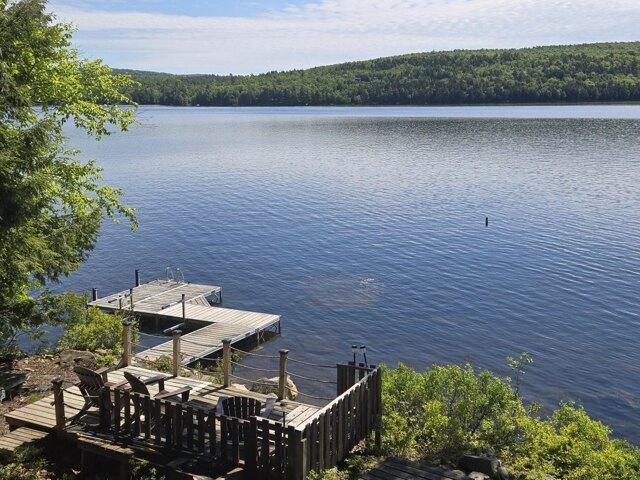 2 bedroom, Orrington ME 04474 103036043