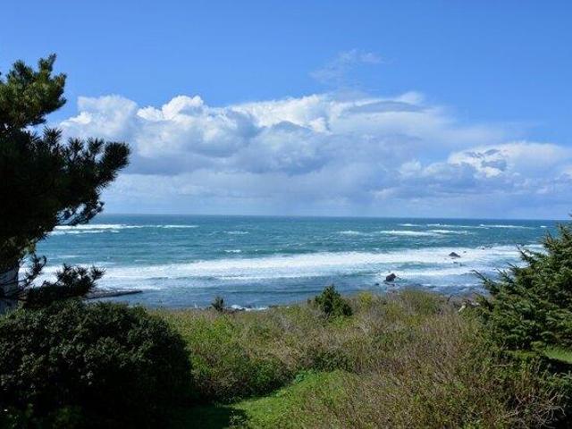 2 bedroom, Otter Rock OR 97369 LS90624974
