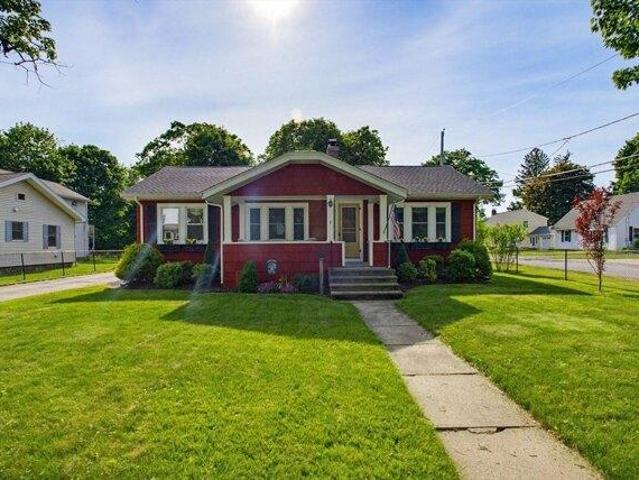 2 bedroom, Oxford MA 01540 104264632