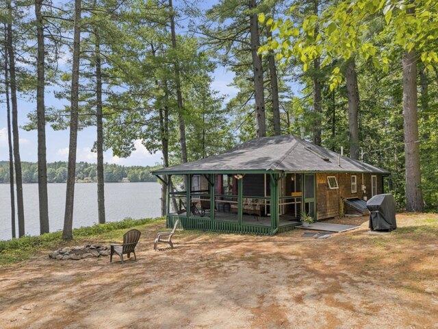2 bedroom, Oxford ME 04270 104445910