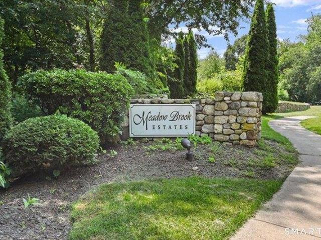 2 bedroom, Oxford CT 06478 104236091