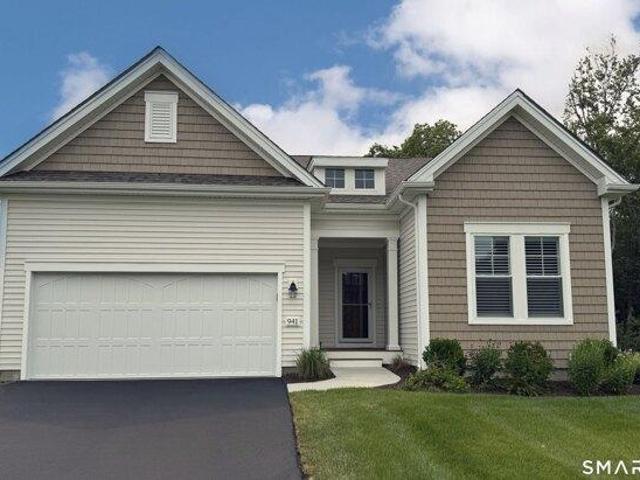2 bedroom, Oxford CT 06478 104410681