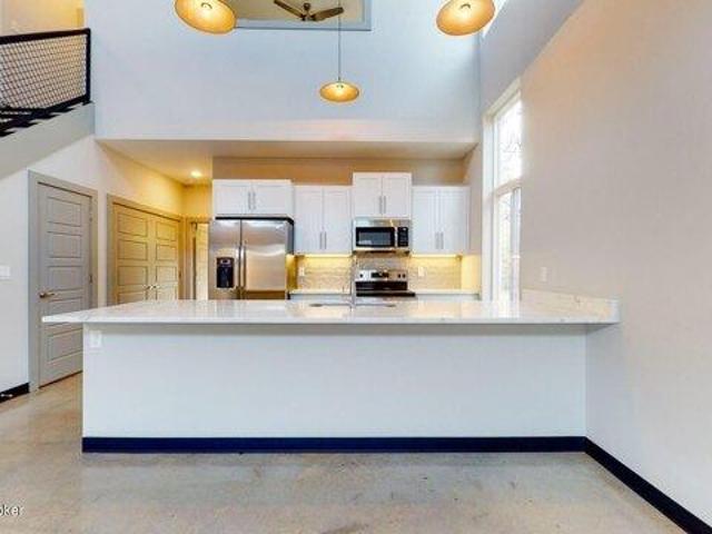 2 bedroom, Louisville KY 40243 89784265