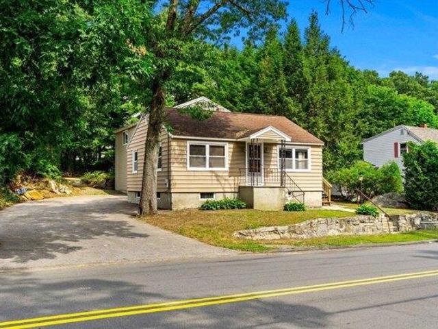 2 bedroom, Lowell MA 01854 104832390