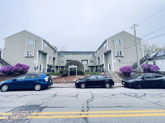 2 bedroom, Lowell MA 01851 101895760