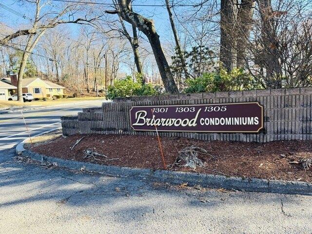 2 bedroom, Lowell MA 01852 104649583