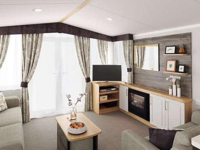 2 Bedroom Lodge Character Property
