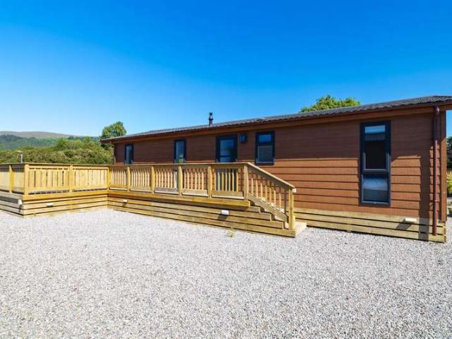 2 Bedroom Lodge Character Property