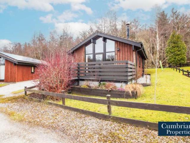 2 Bedroom Lodge Character Property