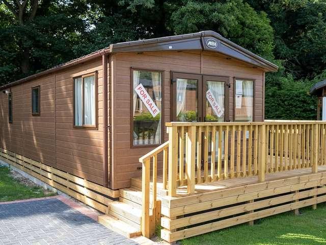 2 Bedroom Lodge Character Property