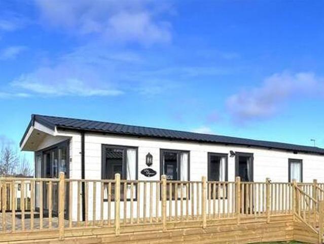 2 Bedroom Lodge For Rent In Kirkgate